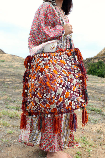 Stunning Cowry Shell Natural Dyed Middle Eastern Saddle Bag – Honeywood